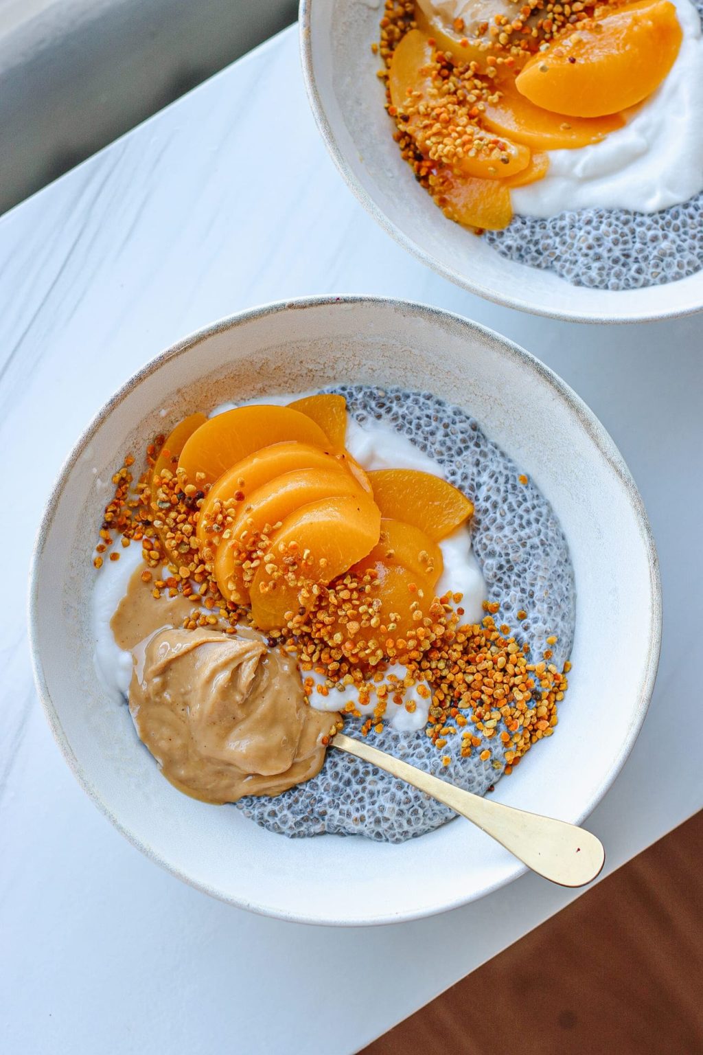 12 gesunde Toppings für Joghurt, Pancakes, Porridge und Salate